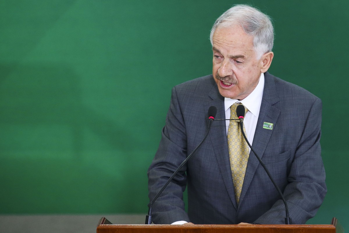 Governo demite presidente da Embrapa | Agronegócios | G1