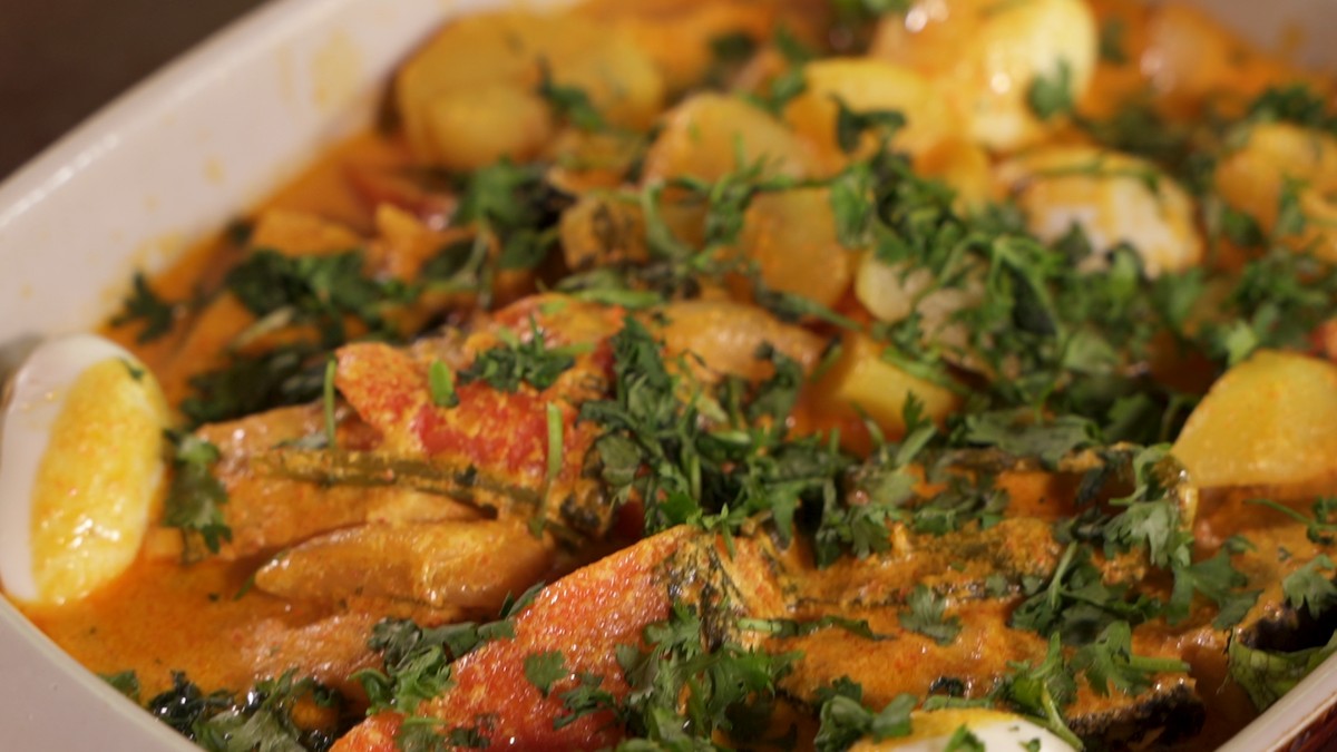 Aprenda como fazer receita de peixada no leite de coco no Chef JPB ...