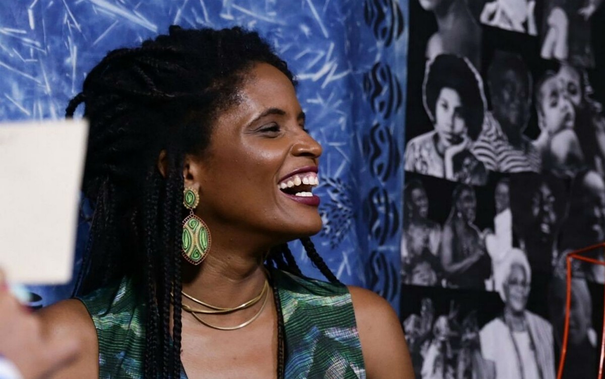 Djamila Ribeiro faz leitura que lembra memórias e raízes com Piracicaba ...