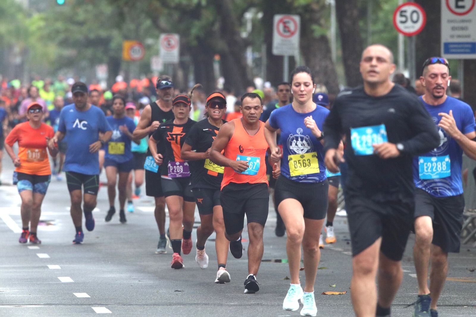 Maior corrida de rua do Brasil na distância de 10km reúne mais de 14 ...