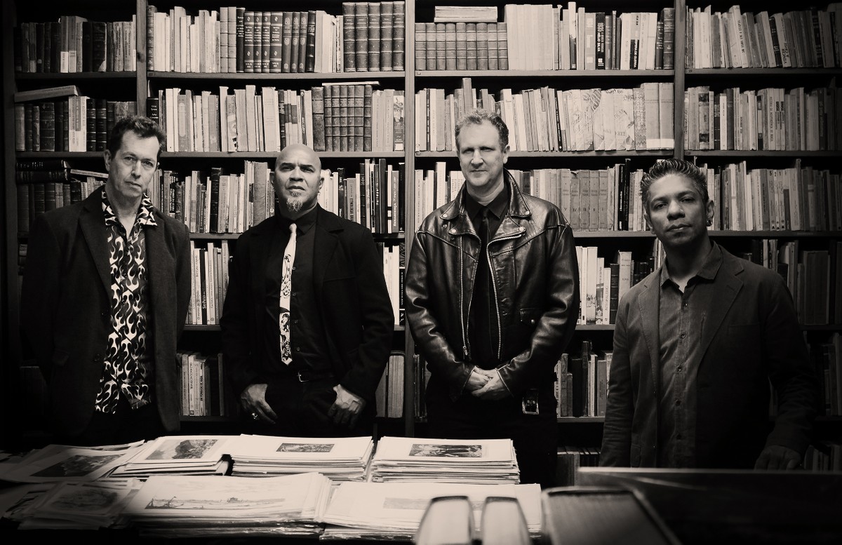 Plebe Rude discorre sobre 1968 no single que apresenta o álbum ...