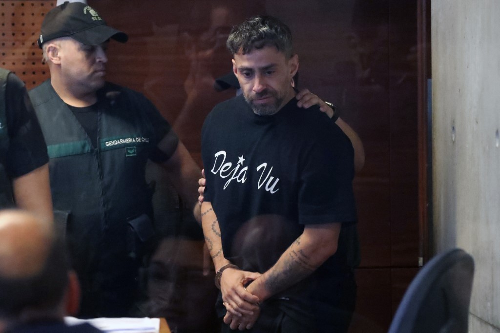 Justiça chilena determina que ex-jogador Valdivia volte à prisão | G1