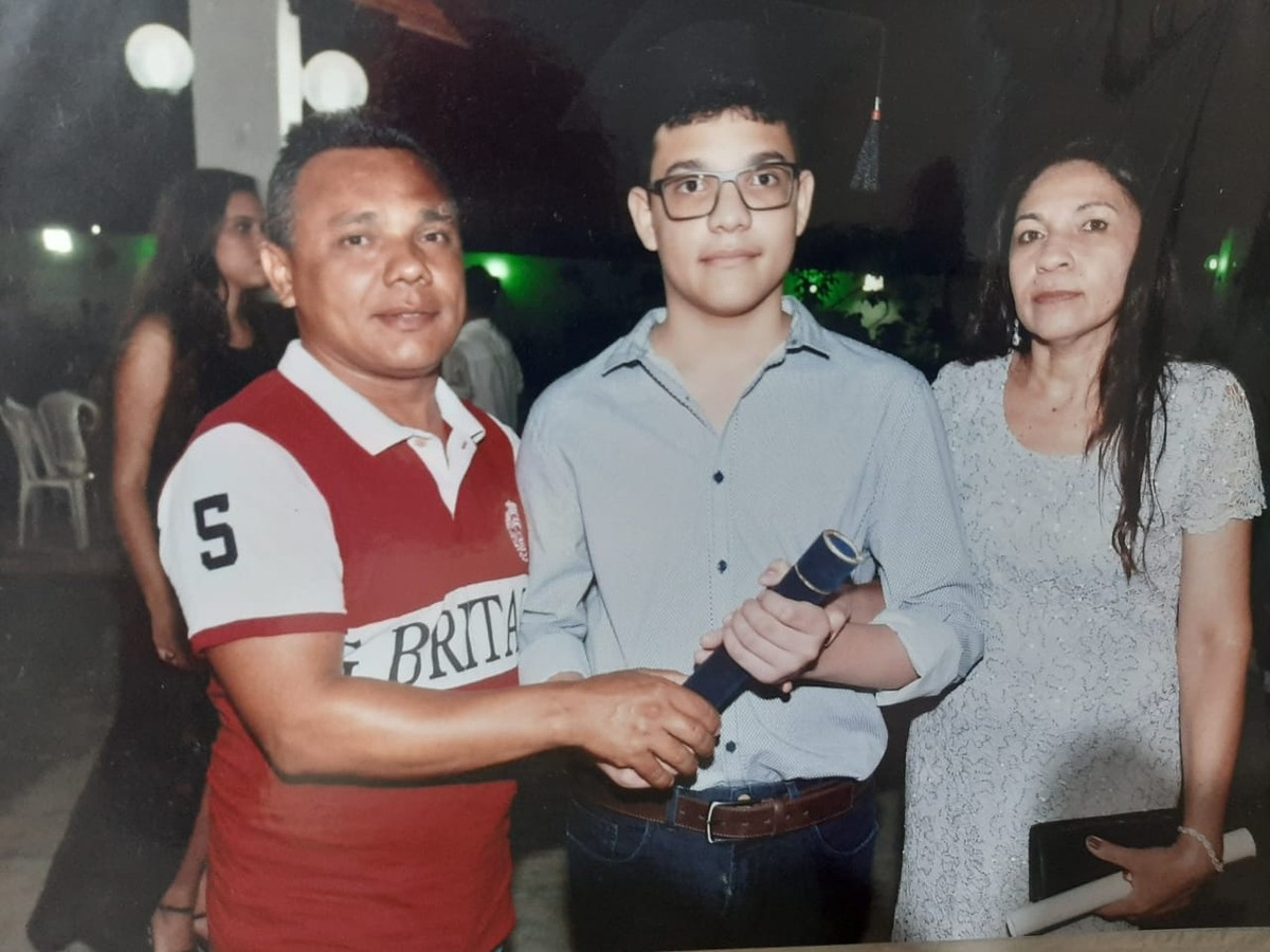 Jovem com autismo é aprovado em curso de graduação na UFC | Ceará | G1