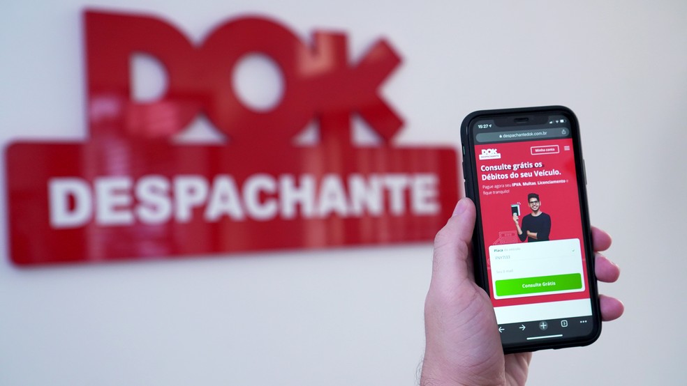 Posso parcelar licenciamento? Saiba tudo sobre o tema | DOK