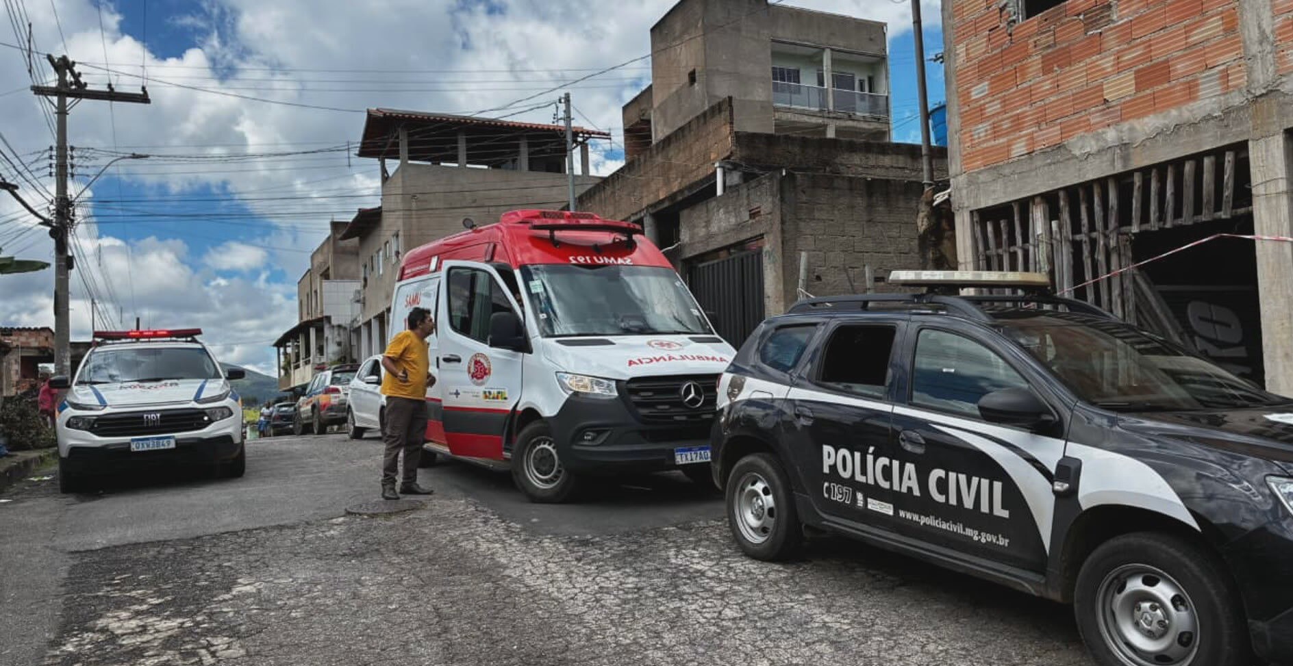 Mulher é morta a tiros pelo ex em Itabira; suspeito também morreu | G1