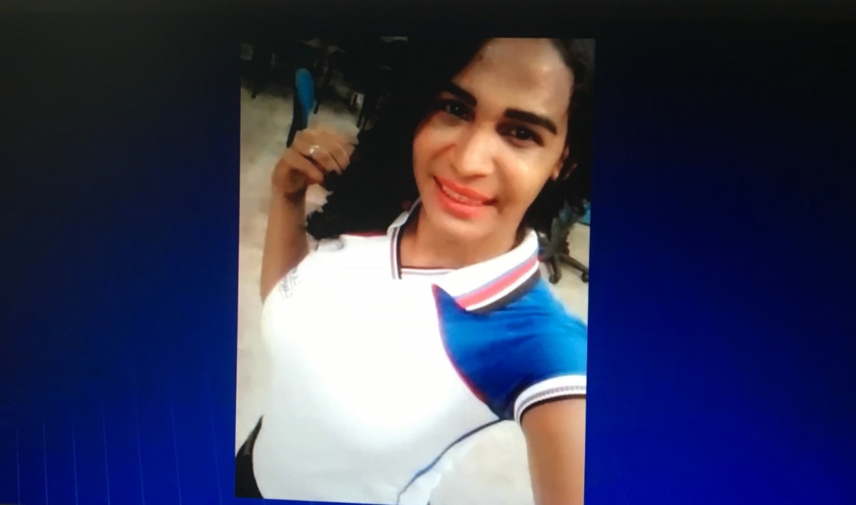 Acusado De Matar Travesti A Golpes De Faca E Ainda Decepar A Mão Da