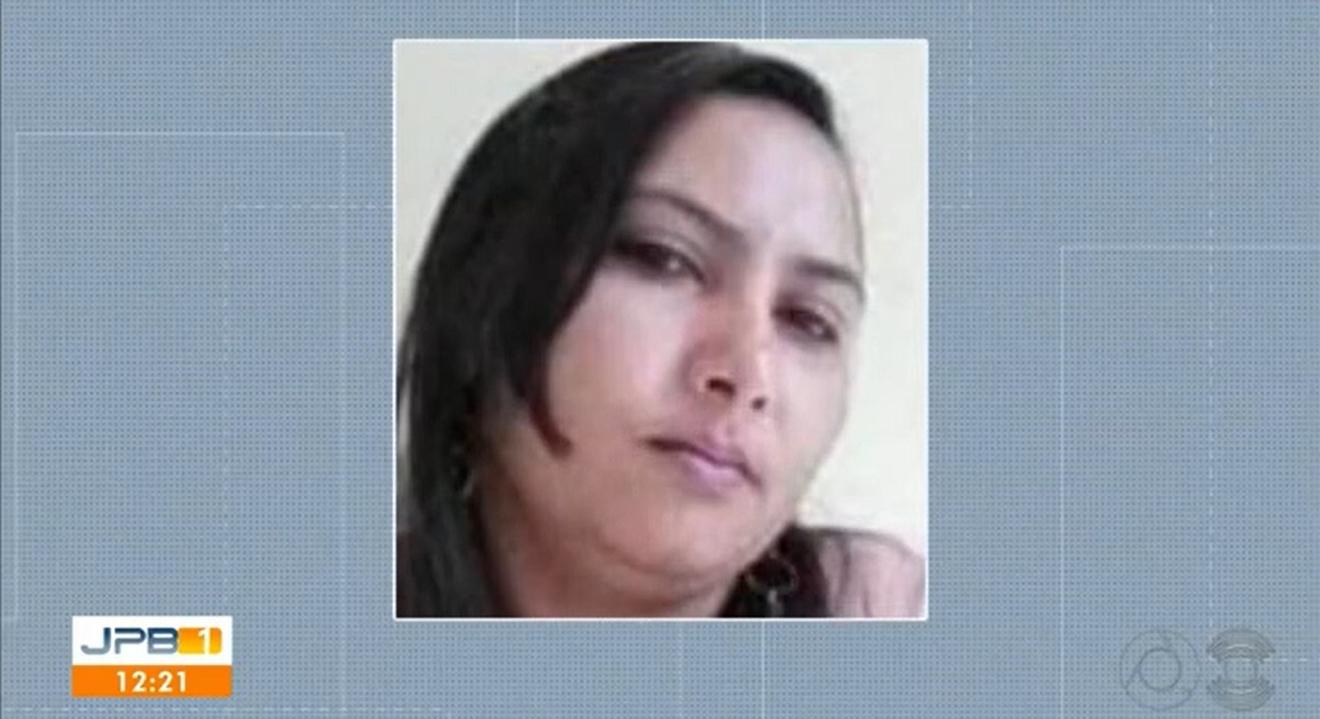Mulher Morre Vítima De Choque Elétrico Ao Estender Roupa Em Fio No