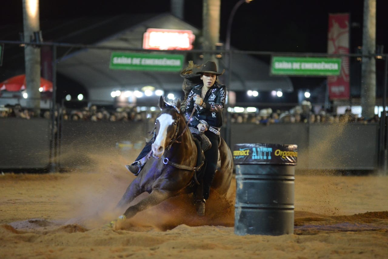 Rodeio de Jaguariúna começa com clássicos sertanejos e balada pop ...
