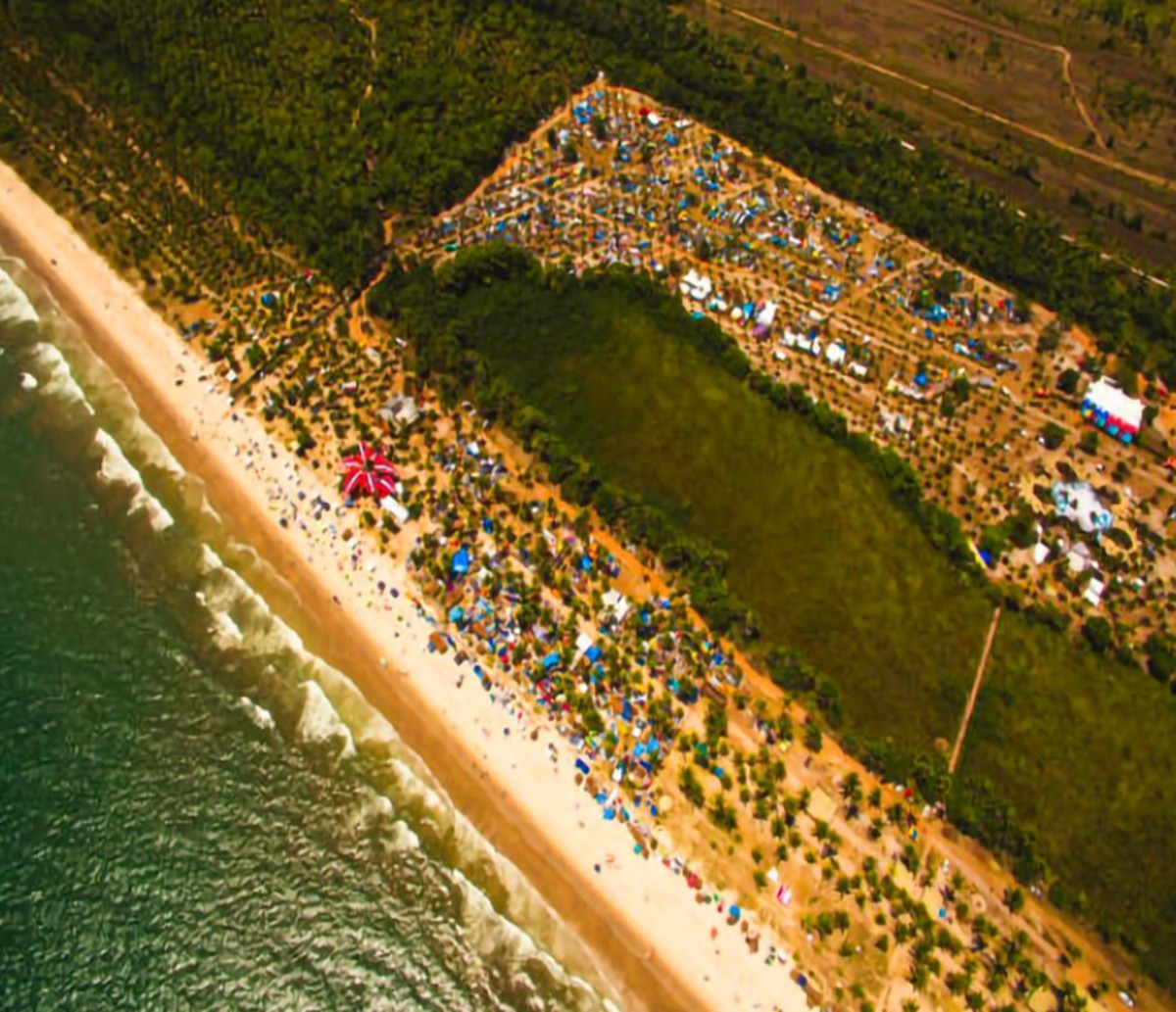 Conheça a praia de Pratigi, na Bahia, onde acontece o Universo ...