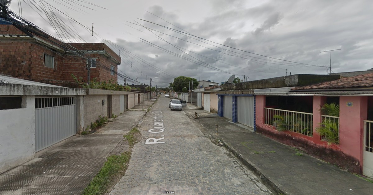 Homem é preso após matar outro e ferir duas mulheres a facadas no ...