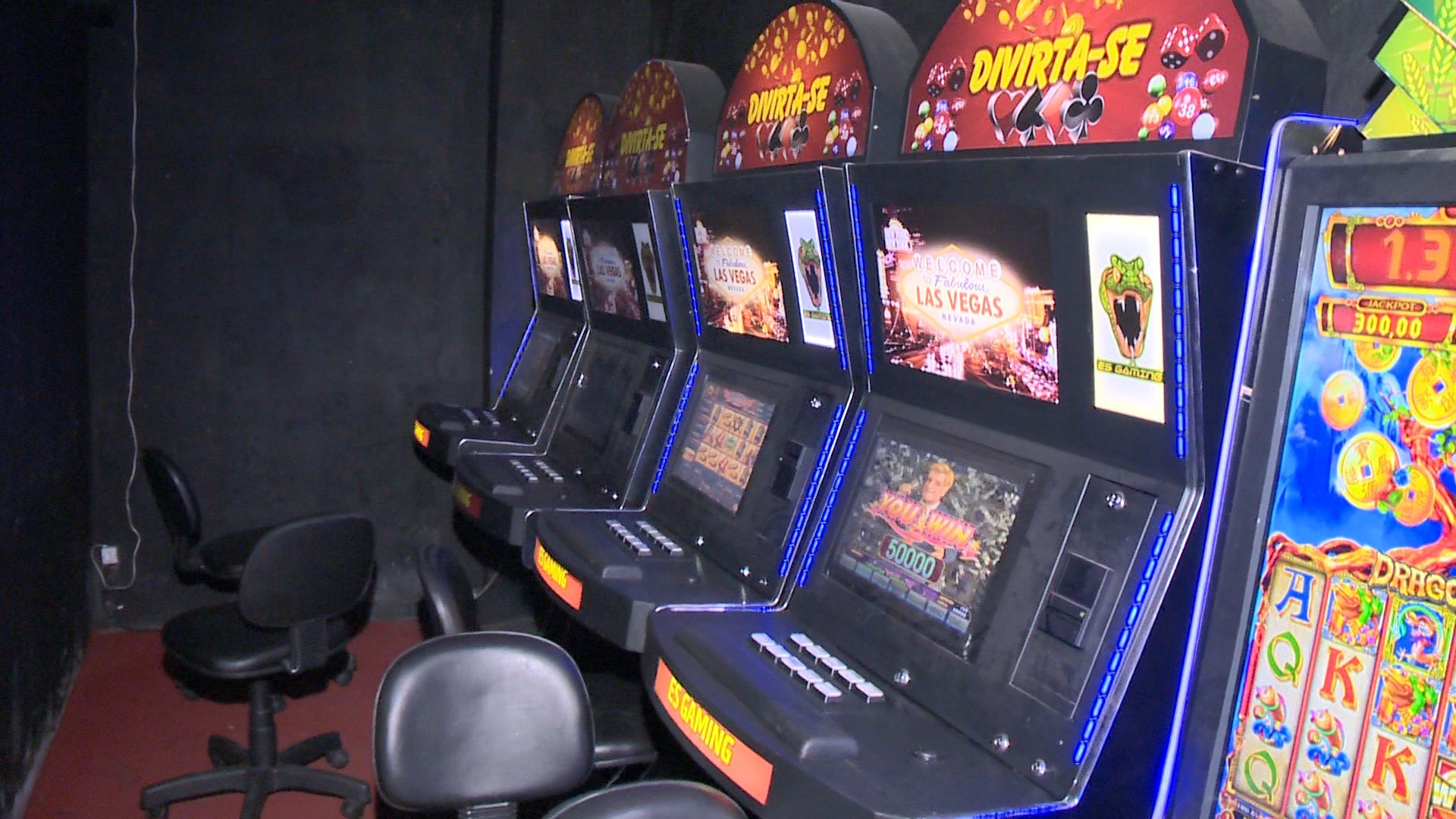 Mulher denuncia cassino clandestino após perder R$ 9 mil e 'desconfiar ...