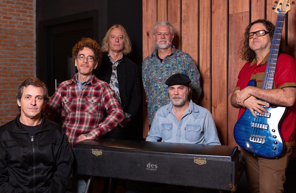 Nando Reis grava em São Paulo faixas de álbum que reúne cantor com ...