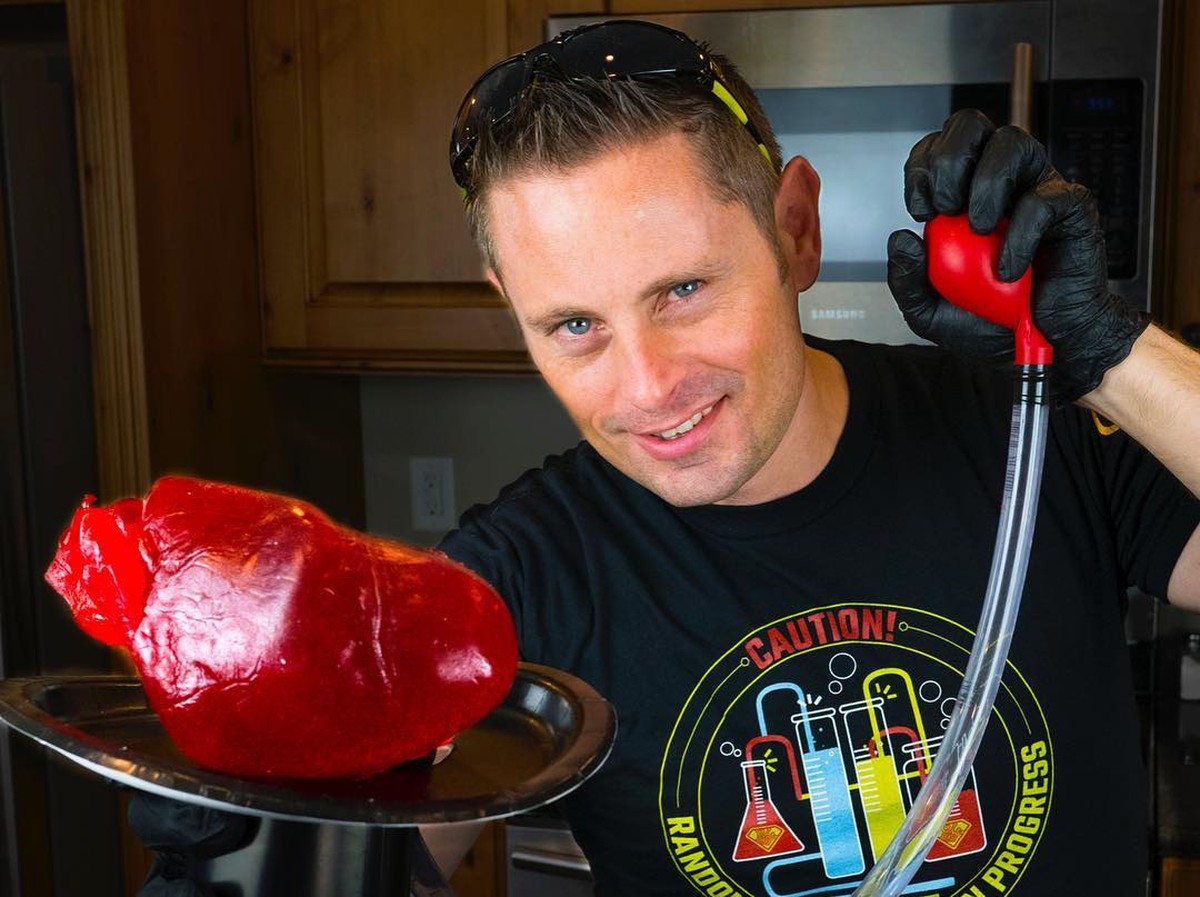 Youtuber Grant Thompson, criador do canal 'The King of Random', morre ...