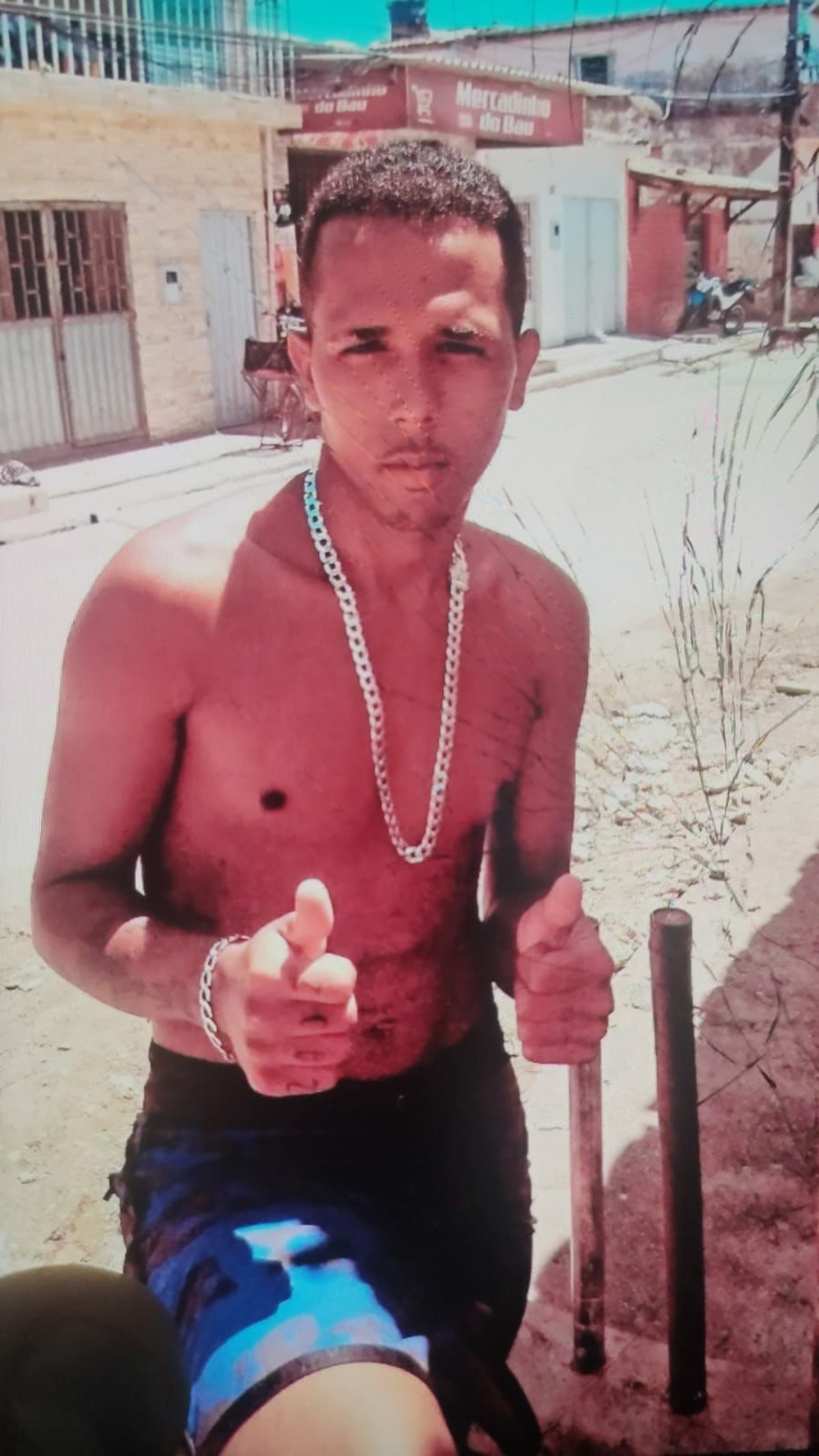 Polícia Divulga Imagem De Terceiro Suspeito Da Morte De Motorista Por