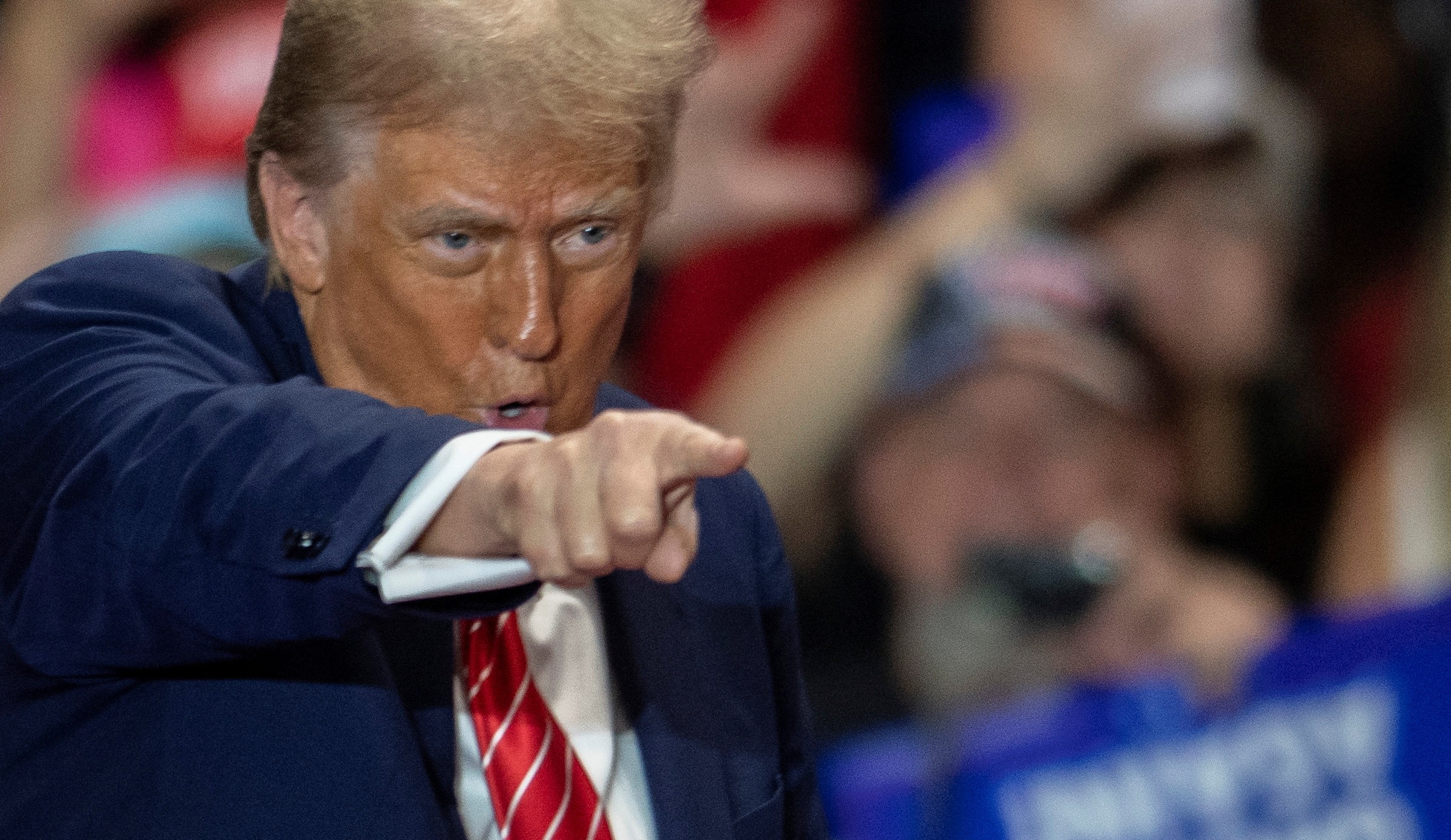 Trump vence na Carolina do Norte e na Geórgia, considerados decisivos ...