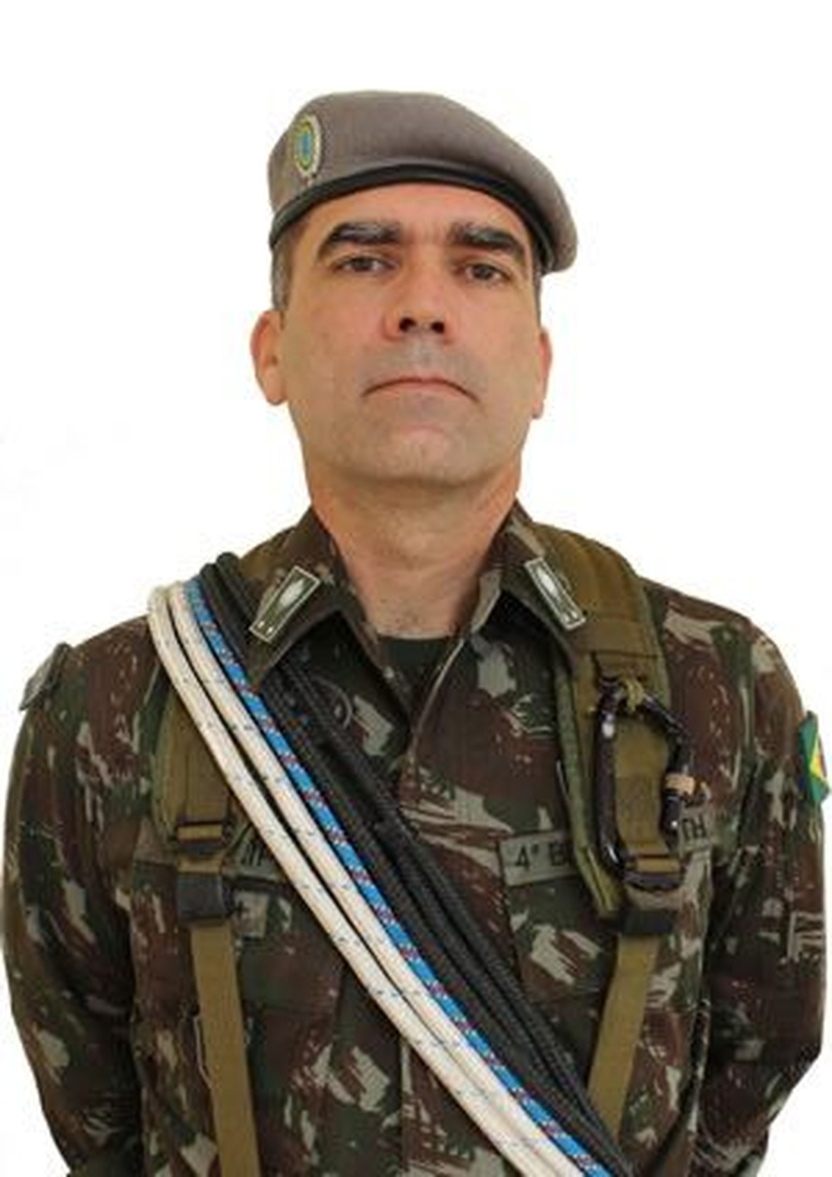 Academia Militar das Agulhas Negras, em Resende, realiza troca de ...