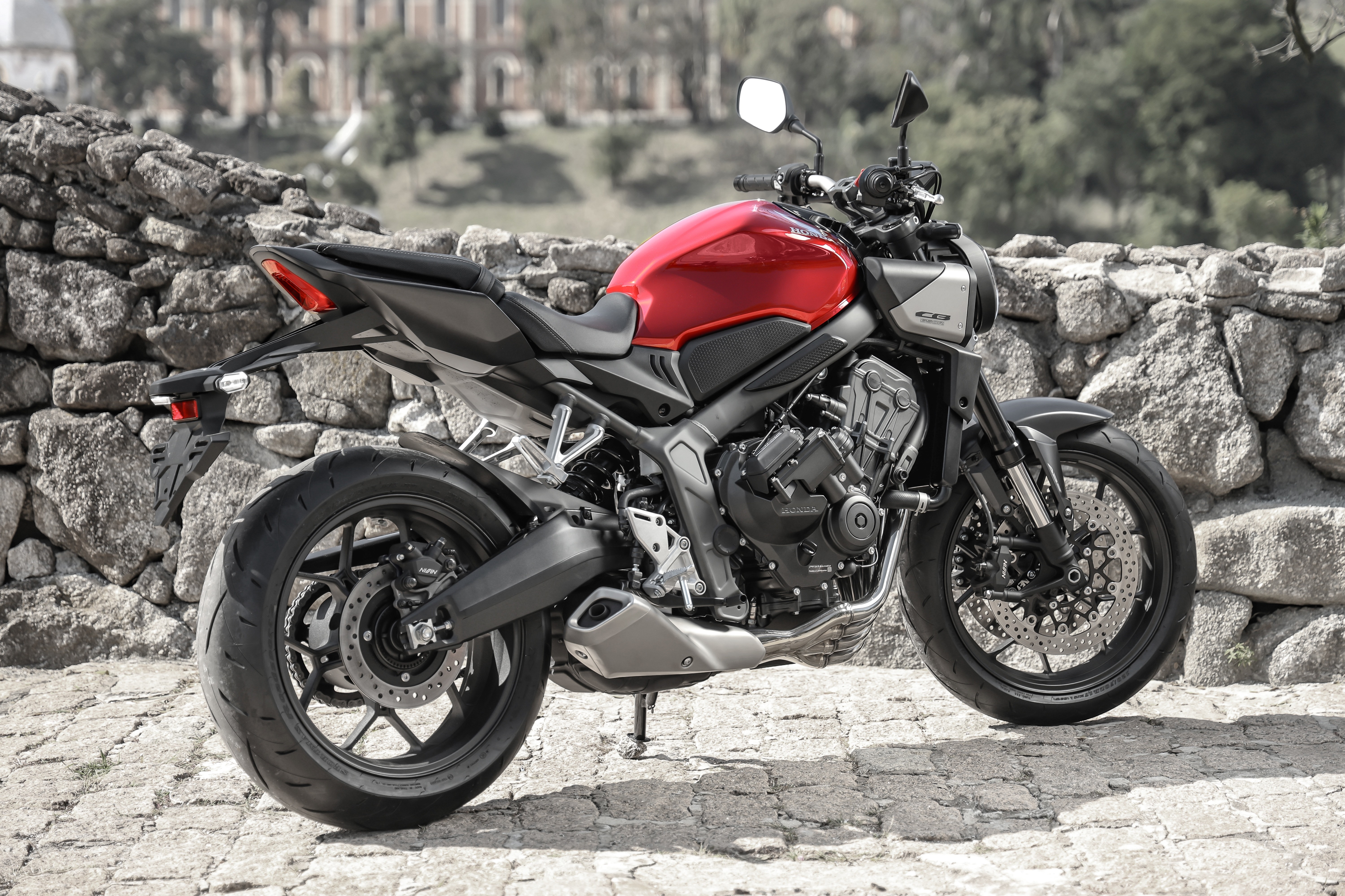 Honda CB 650R chega por R$ 58.270, com novo câmbio amigo dos iniciantes ...