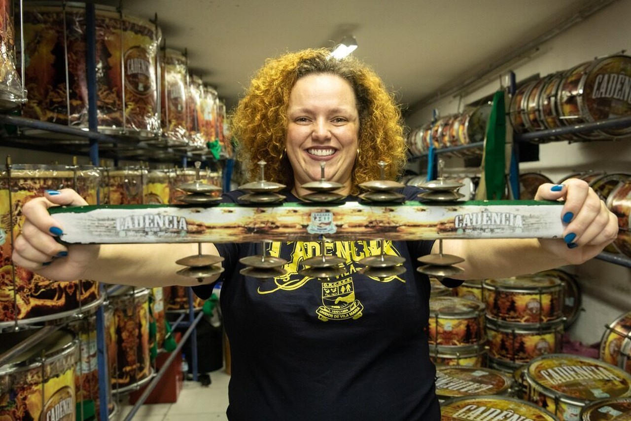 Aprenda antes do carnaval: dicas para tocar chocalho | G1