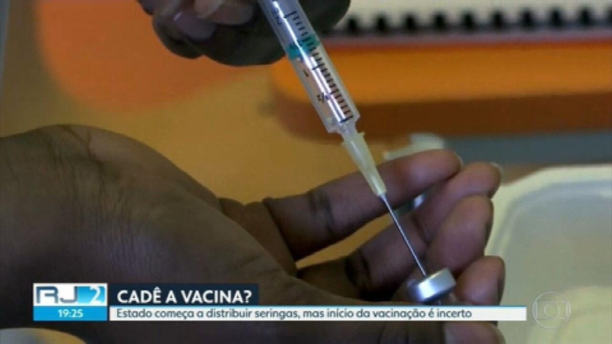Sem data de vacinação definida, RJ começa a distribuir seringas | Rio ...