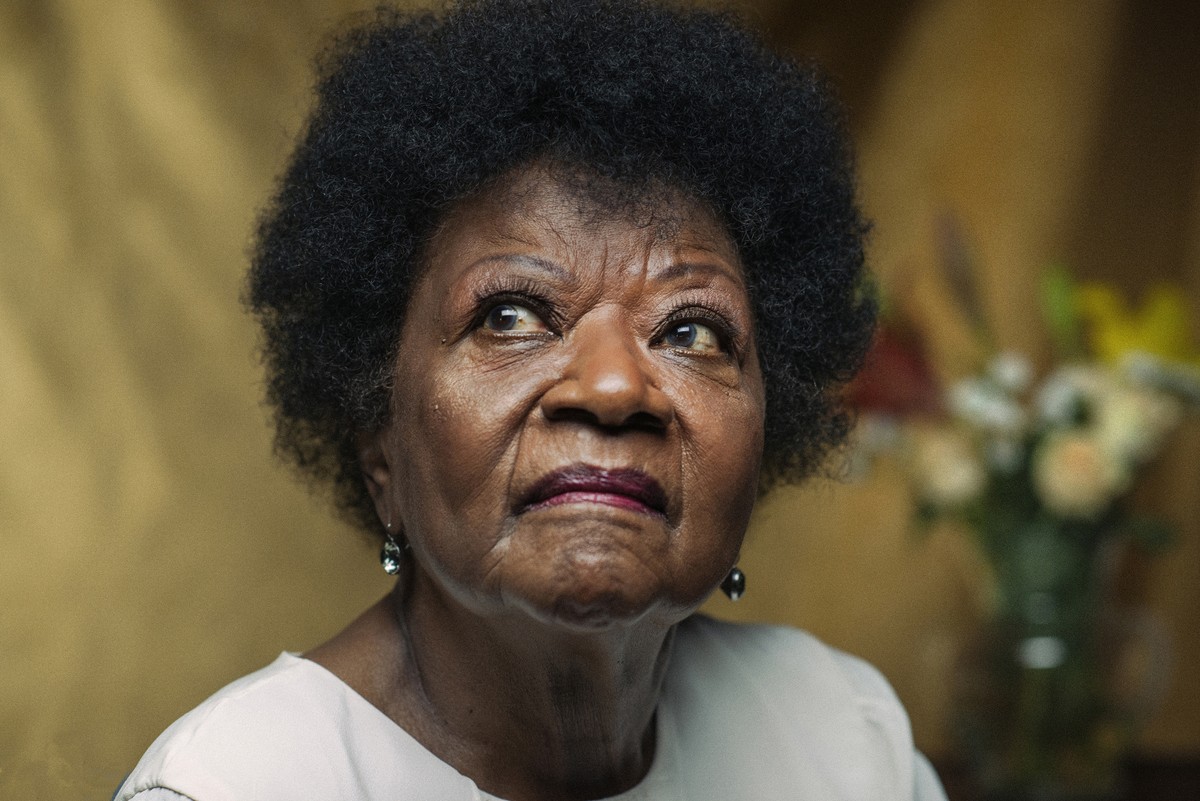 Alaíde Costa revisita álbum lançado há 50 anos com o violonista Oscar ...