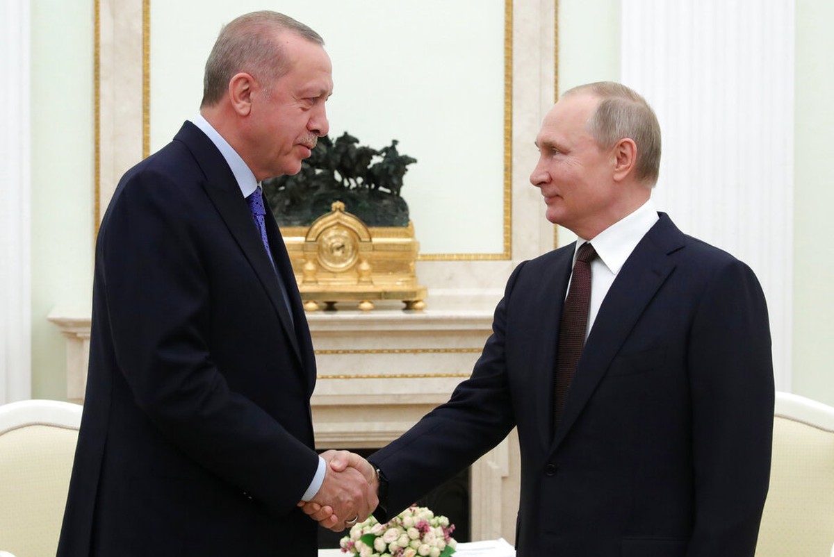 Putin e Erdogan se encontram para buscar solução de confronto na Síria ...