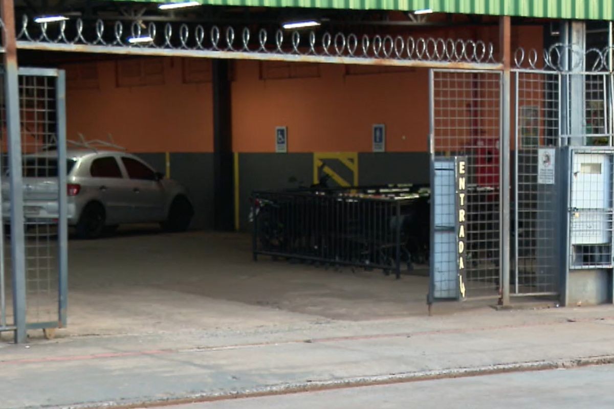 Confusão por caixinha de cerveja termina com funcionária baleada em MS | G1