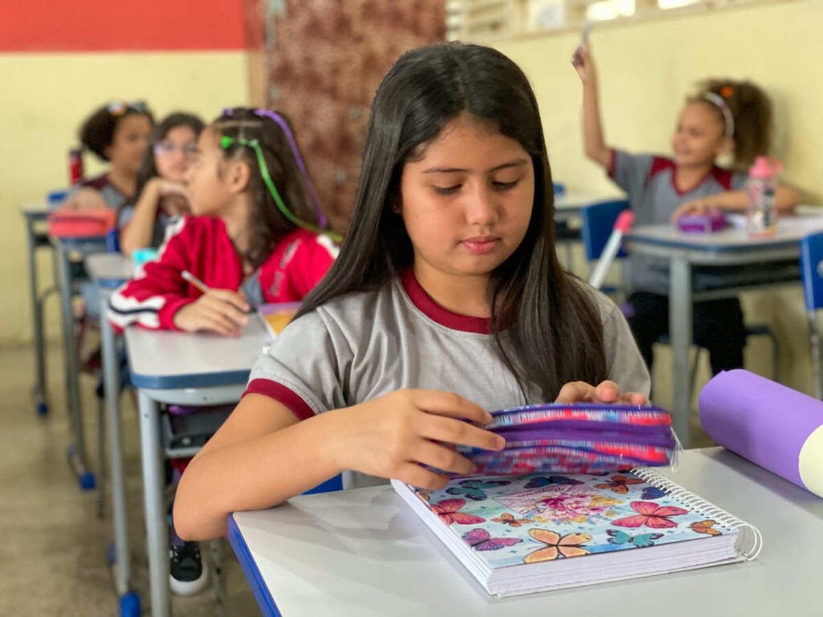 Aulas da rede pública estadual e municipal iniciam nesta segunda-feira ...