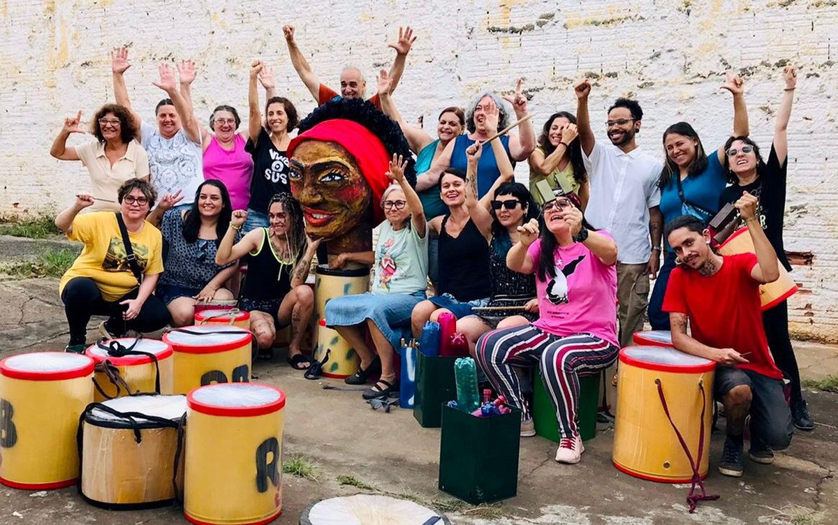 Marielle Franco é homenageada com 'bonecão' de carnaval e bloco ...