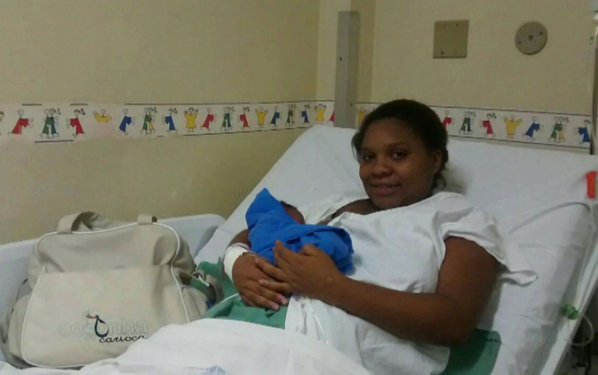 Primeiro bebê do ano no Rio é uma menina