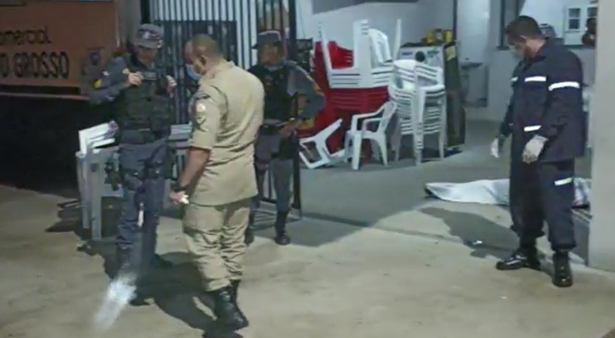 Vídeo Jovem é Perseguido Por Dupla E Assassinado A Tiros Em Sorriso