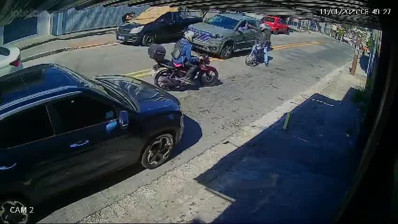 VÍDEO: PM aposentado é baleado após tentativa de assalto na Zona Sul de SP | São Paulo | G1