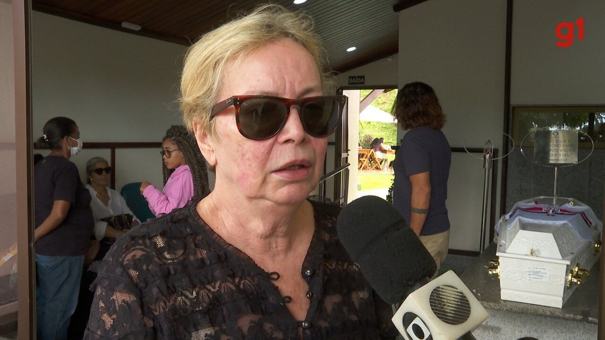 'Momento muito duro', diz viúva sobre morte de Juca Chaves; artista foi ...