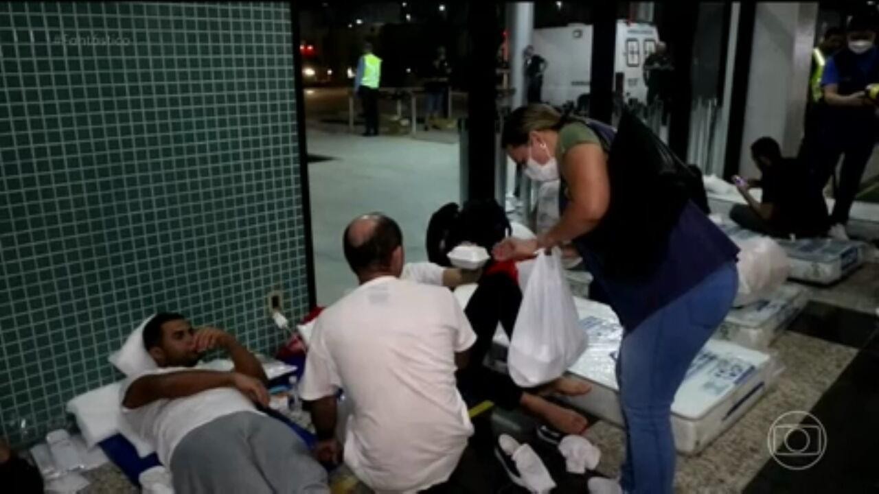 Algemas em deportados pelos EUA são 'praxe', mas só durante o voo, diz PF; uso após desembarque ...