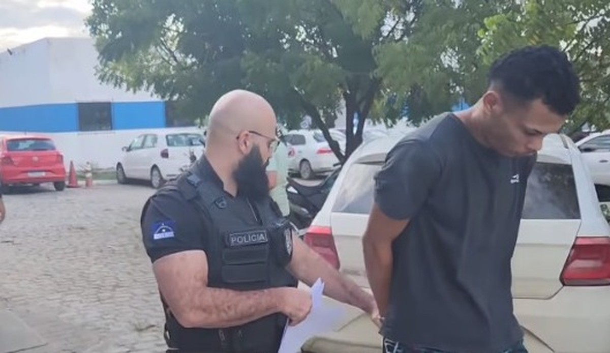 Dupla é Presa Por Matar Vigilante Para Roubar Arma Dele Em Caruaru