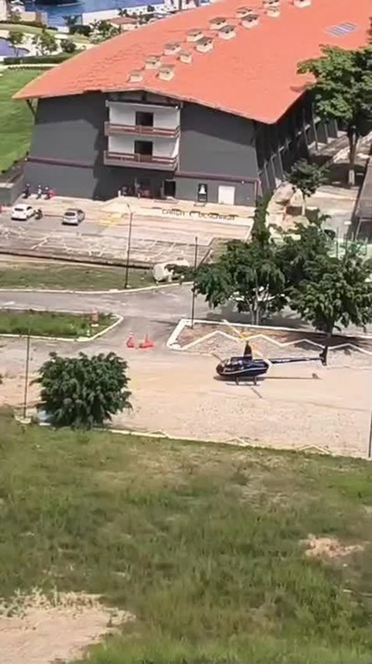 Helicóptero cai em Campina Grande com quatro pessoas a bordo | G1