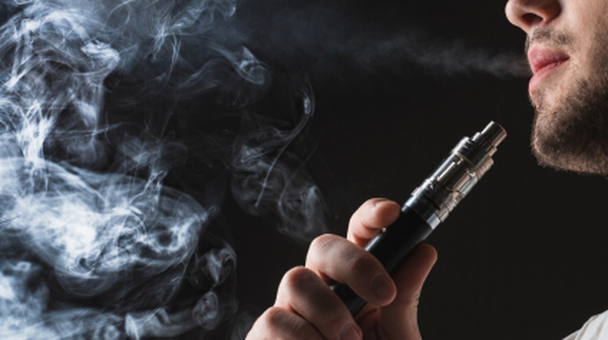 Proibido no Brasil, uso de cigarro eletrônico gera preocupação ...