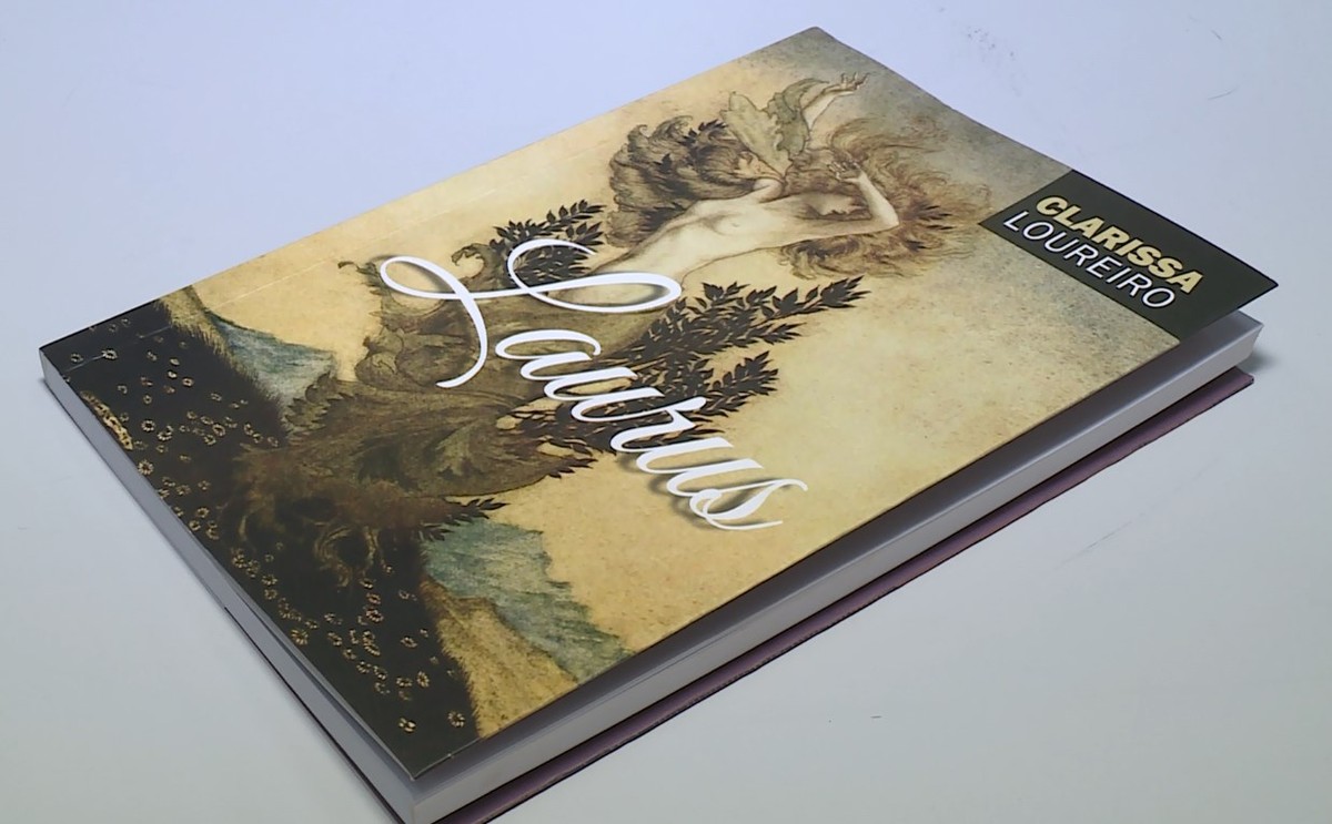 Inspirado na mitologia grega e em memórias de familiares, romance ...