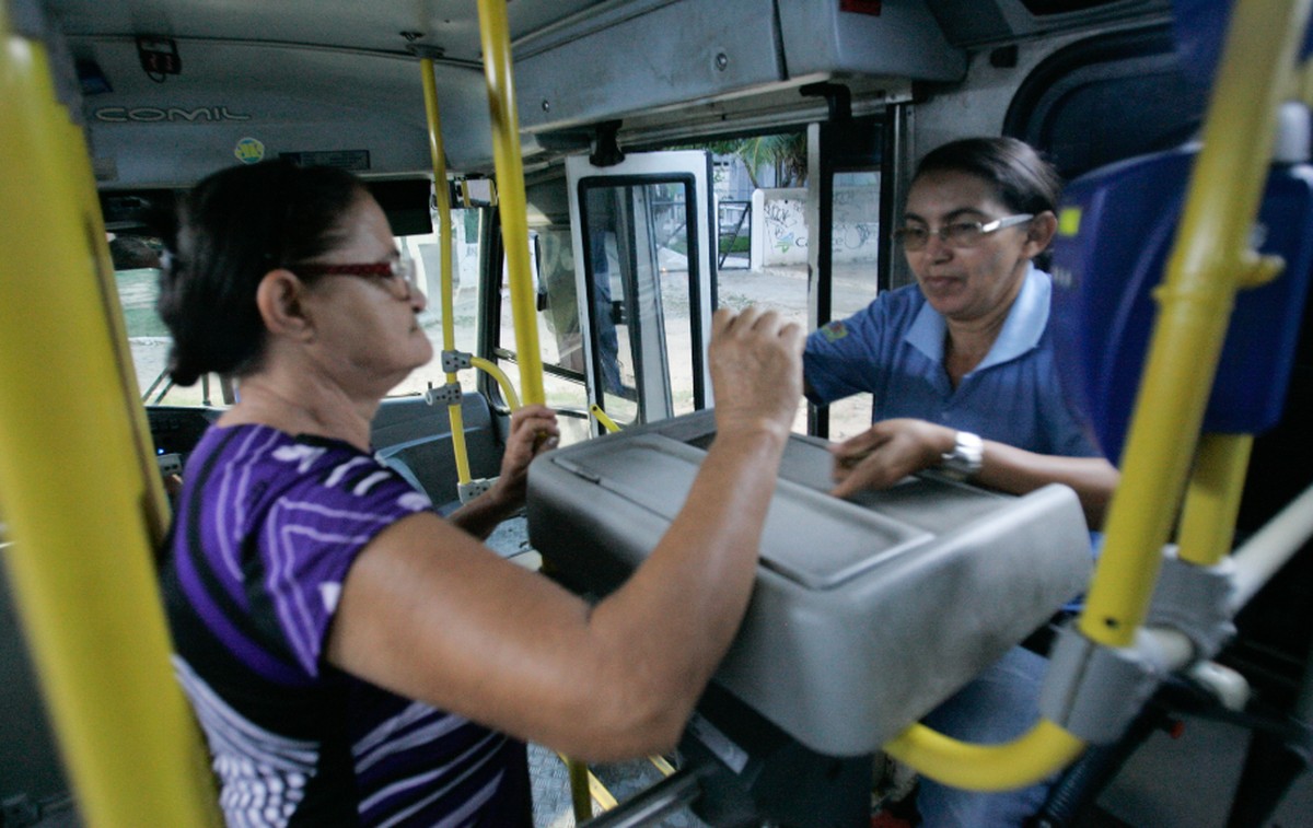 Passagens de vans e micro-ônibus intermunicipais têm reajuste de 4,80% ...