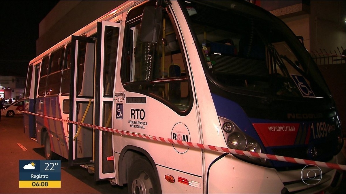 Discussão em ponto termina com motorista esfaqueado, mulher atropelada e trans agredida em SP ...