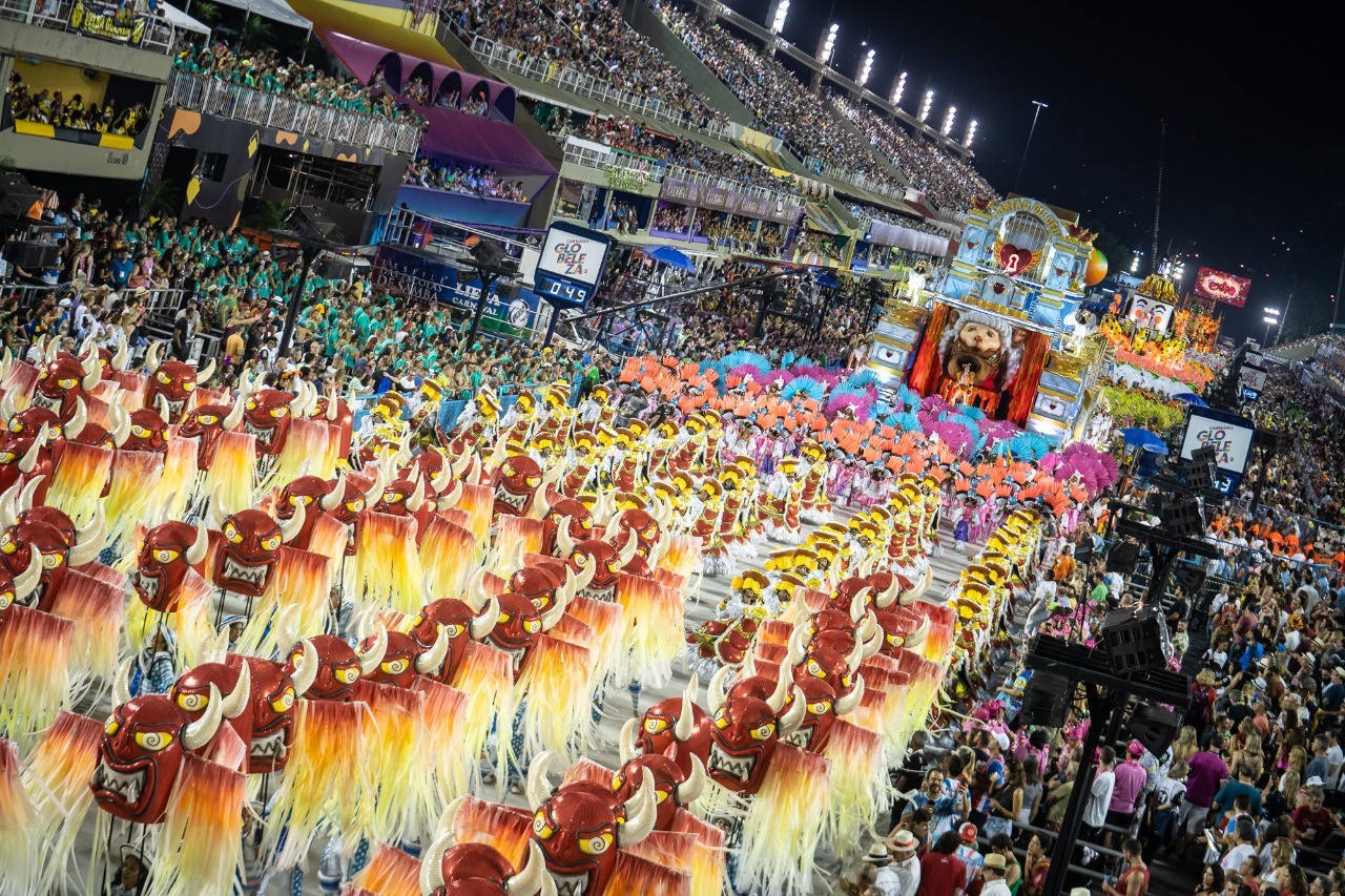 Carnaval 2022: onde assistir aos desfiles das escolas de samba do Rio e ...