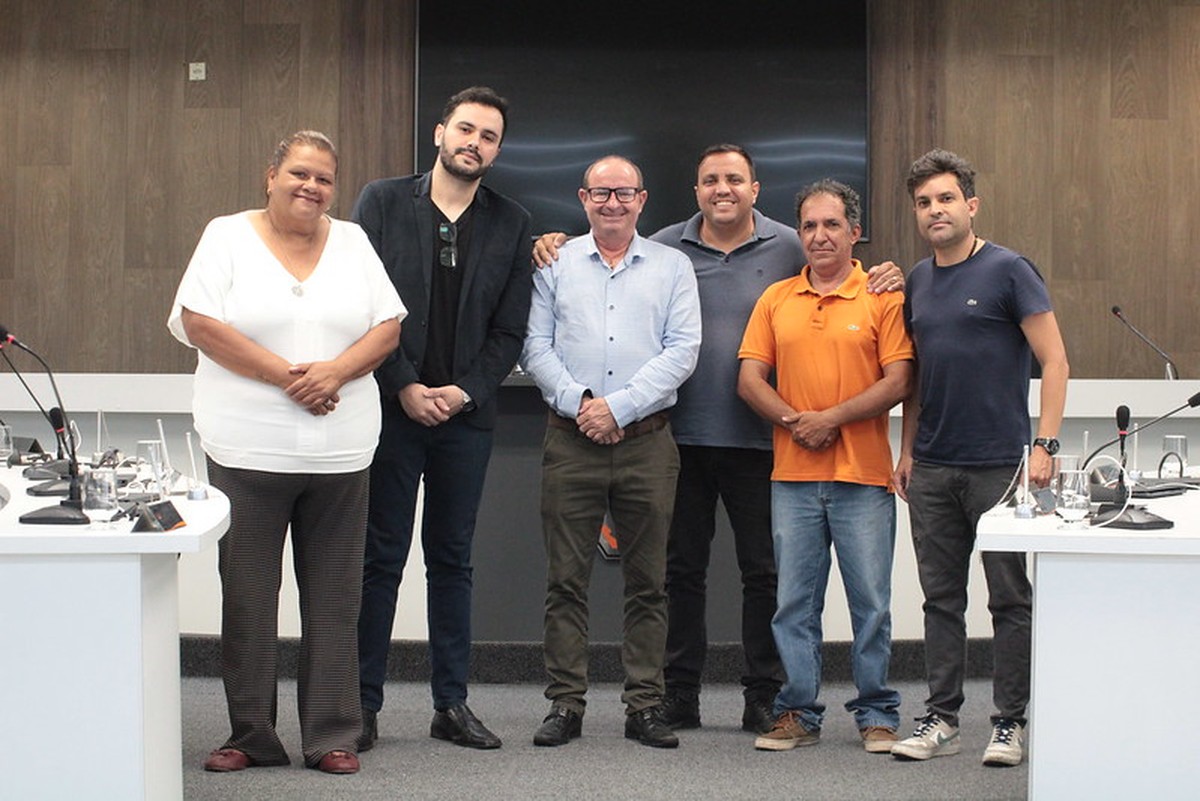 Câmara Municipal de Divinópolis recebe prestação de contas da EMOP | A ...
