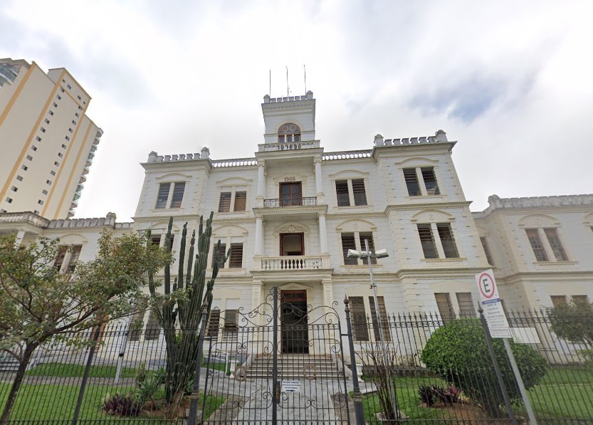 Como ficam as aulas do Colégio Granbery após imóvel ser leiloado para a ...