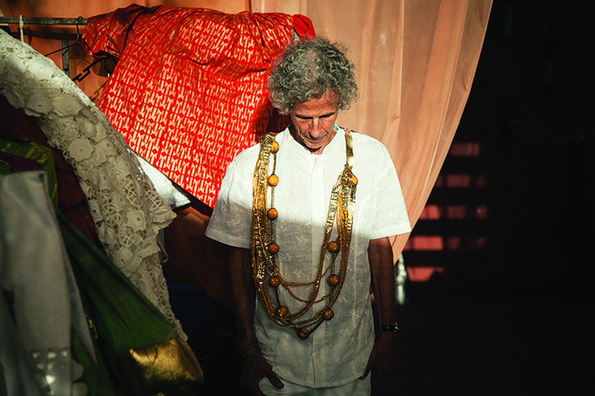 Carlos Rennó sintetiza 40 anos de cancioneiro poético em álbum que ...