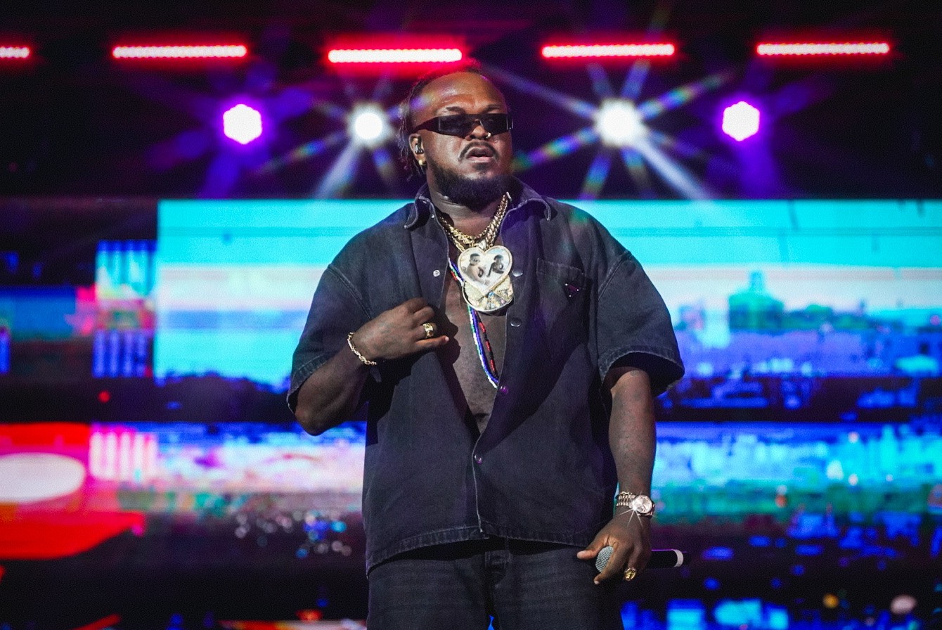 Rapper Djonga estreia bloco de carnaval em BH | G1