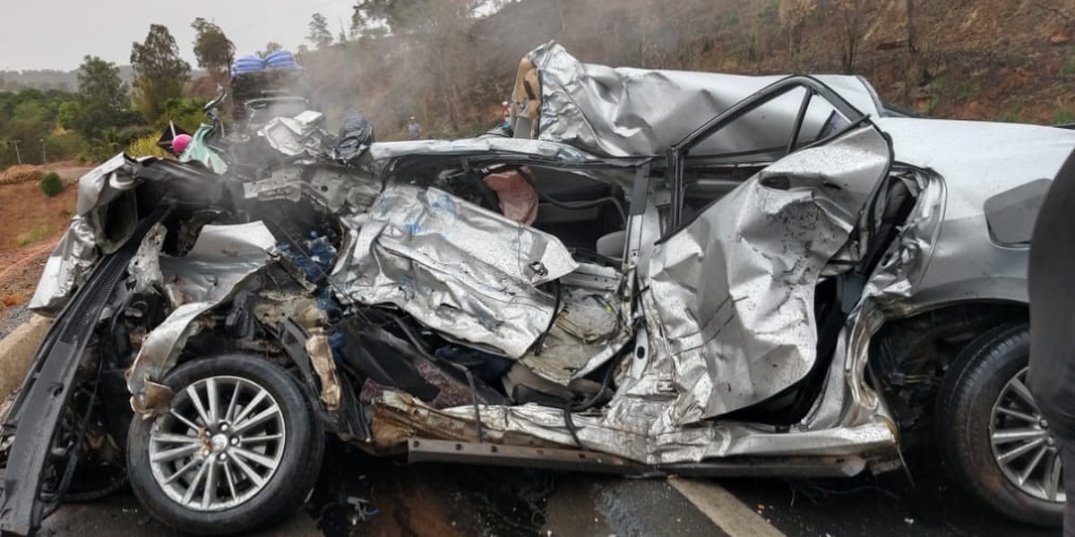 Batida entre carros mata motorista na BR-354, em Campo Belo, MG | Sul de Minas | G1