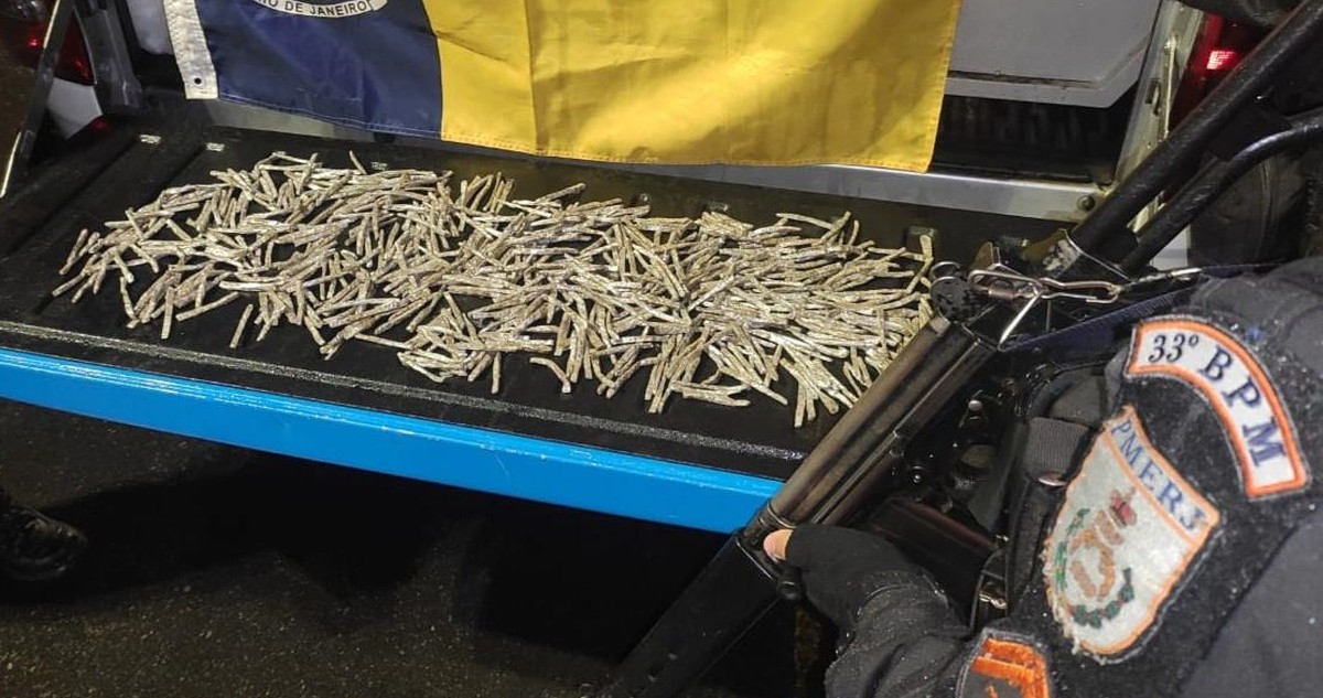 Jovem é preso por tráfico de drogas no Morro da Carioca, em Angra dos Reis | Sul do Rio e Costa ...