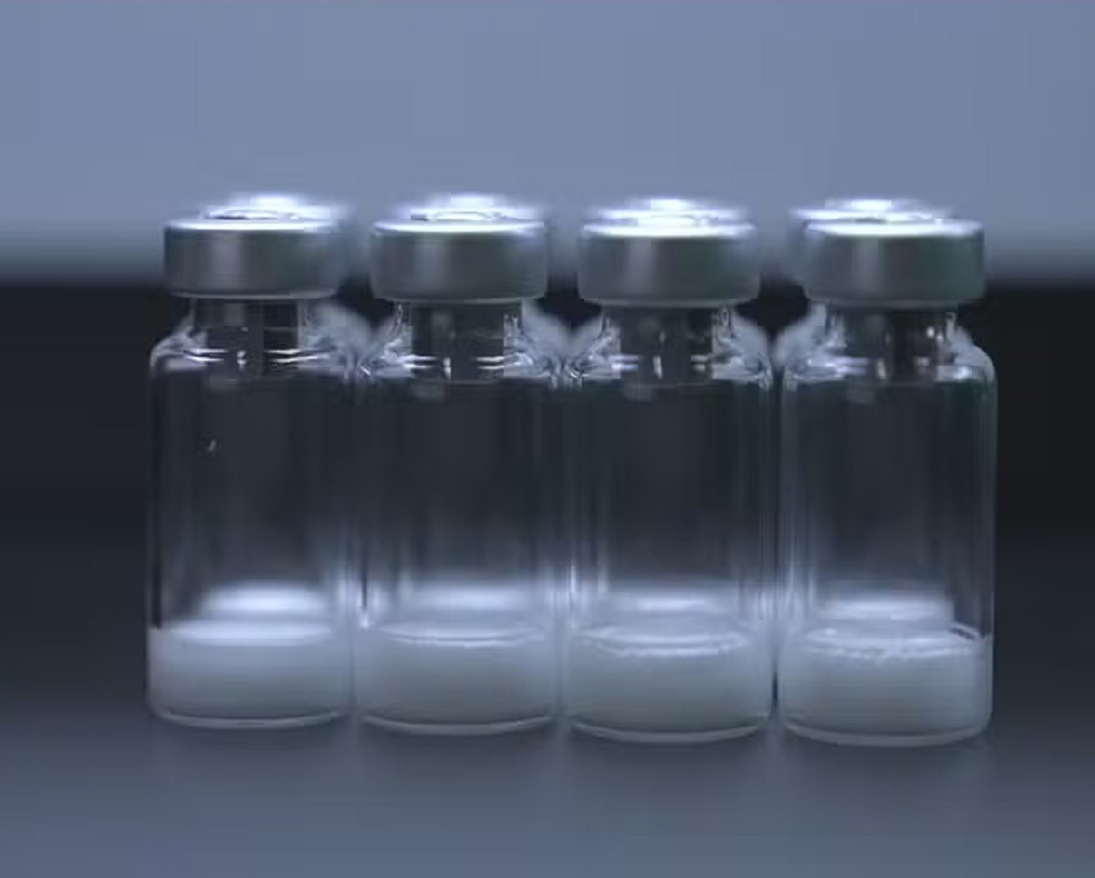 Brasil inicia vacinação com dose única contra dengue em 3 cidades | G1