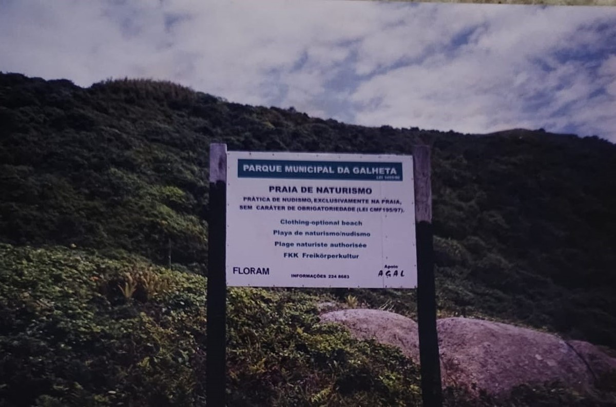 Como surgiu o movimento naturista da praia da Galheta, alvo de ...