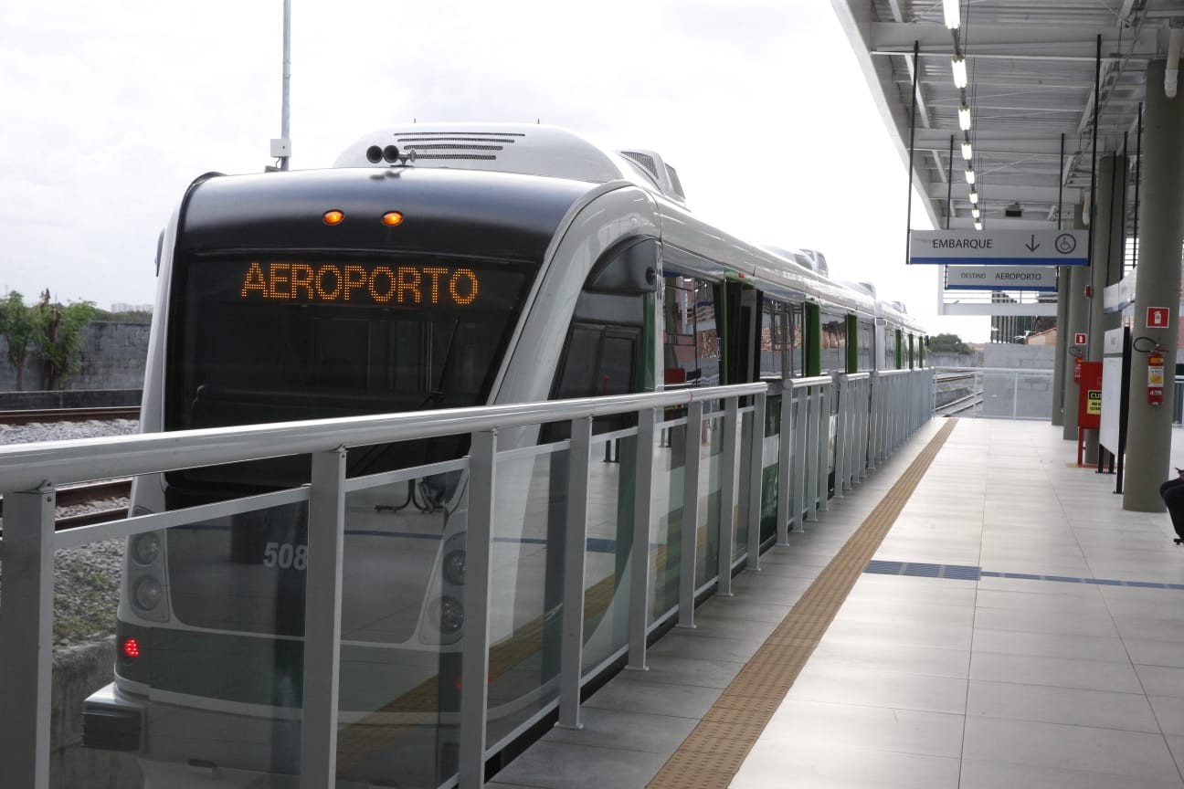VLT entre Aeroporto de Fortaleza e linha nordeste é inaugurado | G1