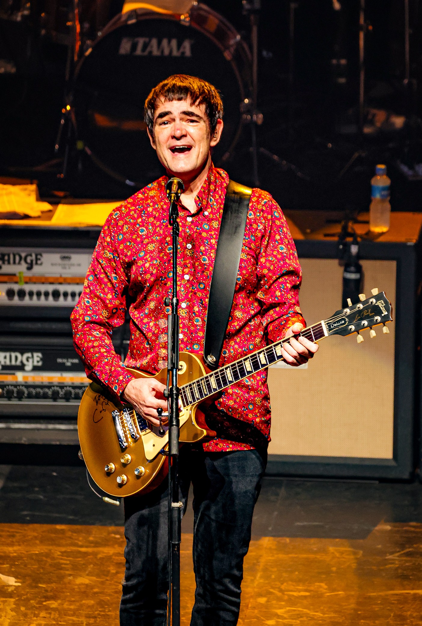 Samuel Rosa reverencia as bandas Ira! e Paralamas do Sucesso no roteiro de show solo que chegou ...